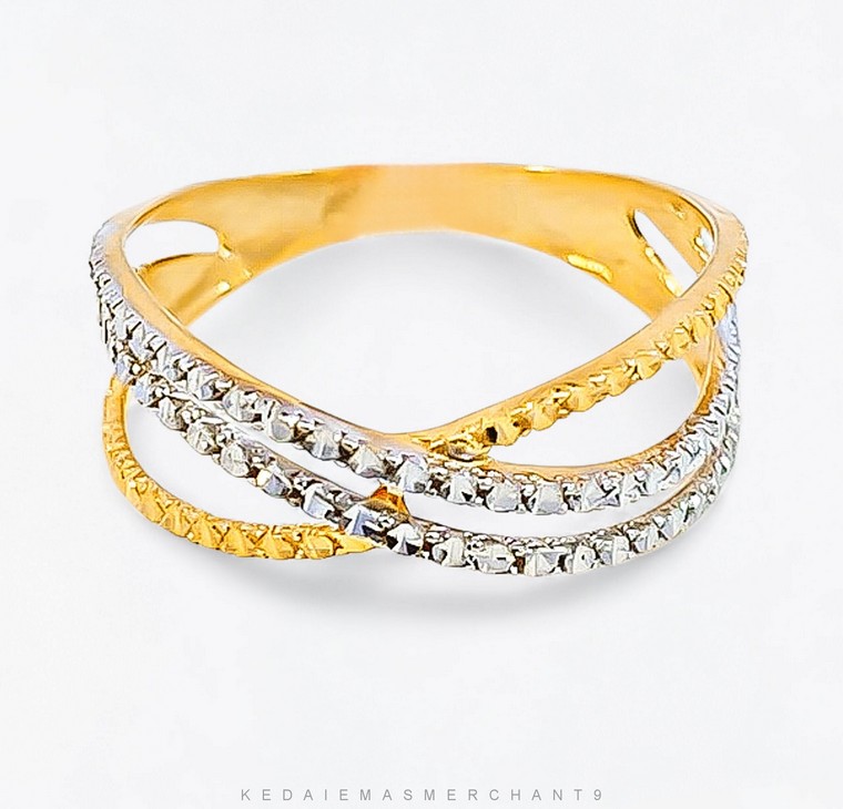 Cincin Emas Silang Diamond Cut 2C