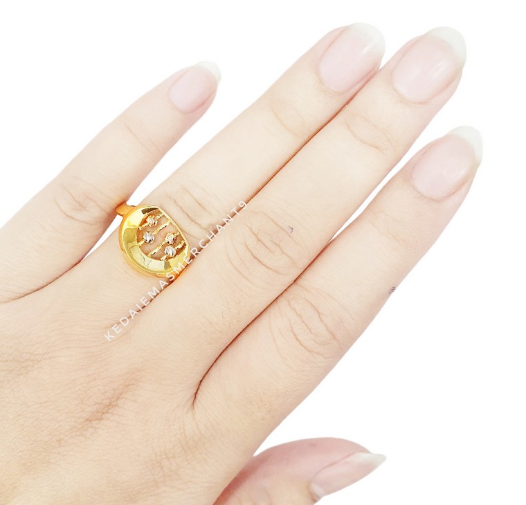 Cincin Emas Italian Half Moon Boba 3C
