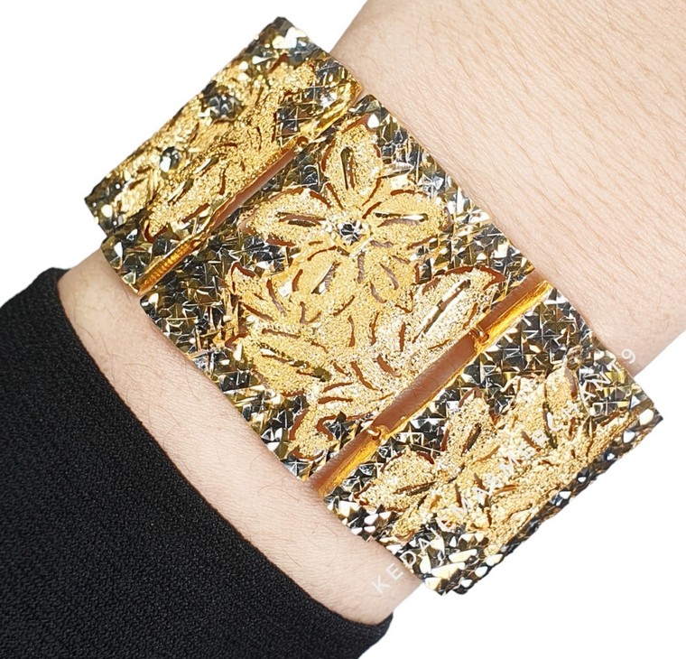 Rantai Tangan Batik Bunga Chrome L:3.1CM