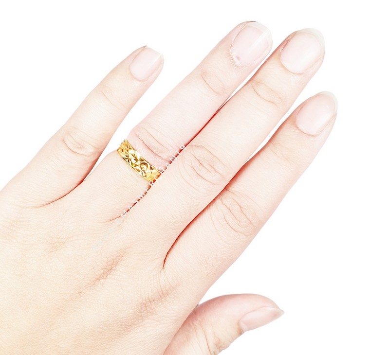 Cincin Emas Belah Rotan Moon Star Beralun L:0.45CM