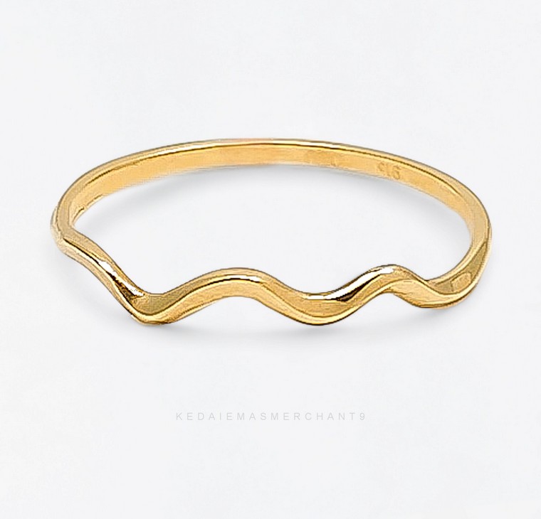 Cincin Emas Minimalist Wave