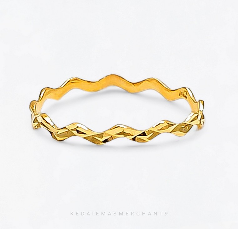 Cincin Emas Wave Minimalist